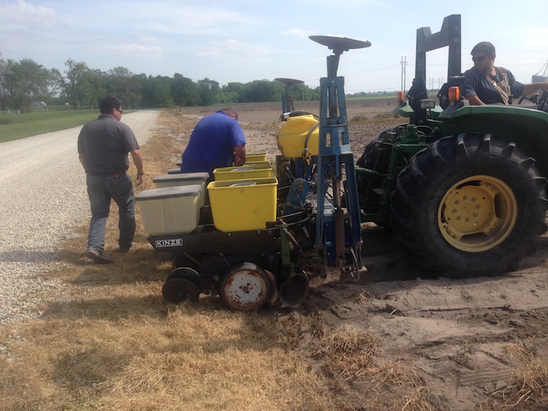 Planting a Soybean Test Plot at The Farm Research Center – BigYield